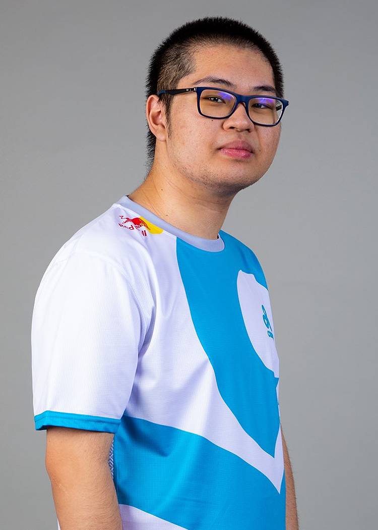 Tomio (Tomio Phanlith Chan) - lcsprofiles